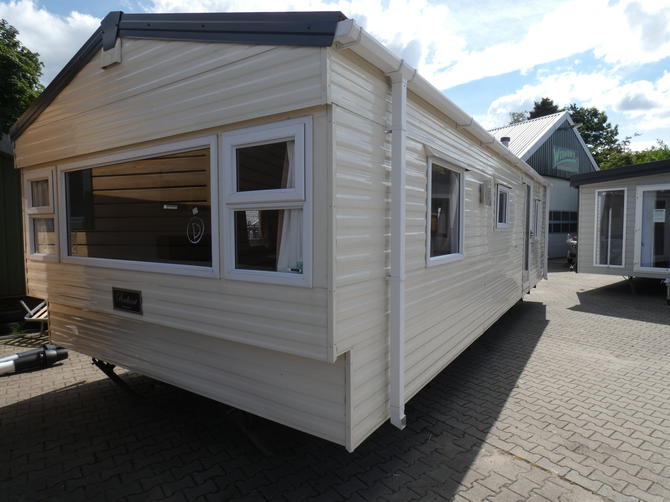 Werner's Caravans | Delta Radiant